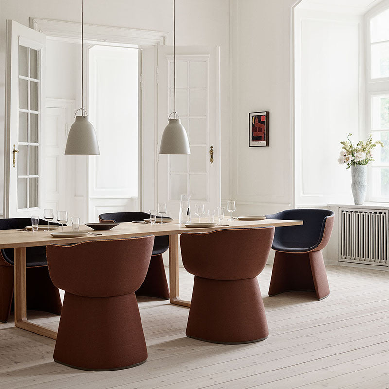 Fritz Hansen CM221 Monolit Dining Chair With Leather Piping – Innes