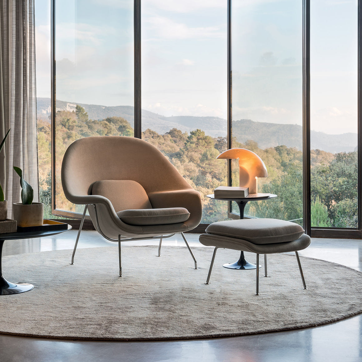 Knoll Womb Relax Lounge Chair by Eero Saarinen – Innes